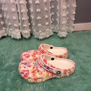 Shoes | Multi Color Crocs 8 Womens | Poshmark